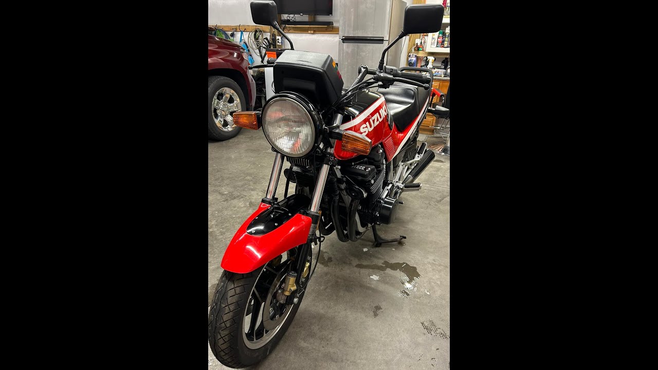 1986 Suzuki GS1150E in red & black doing a cold start and riding on the ...