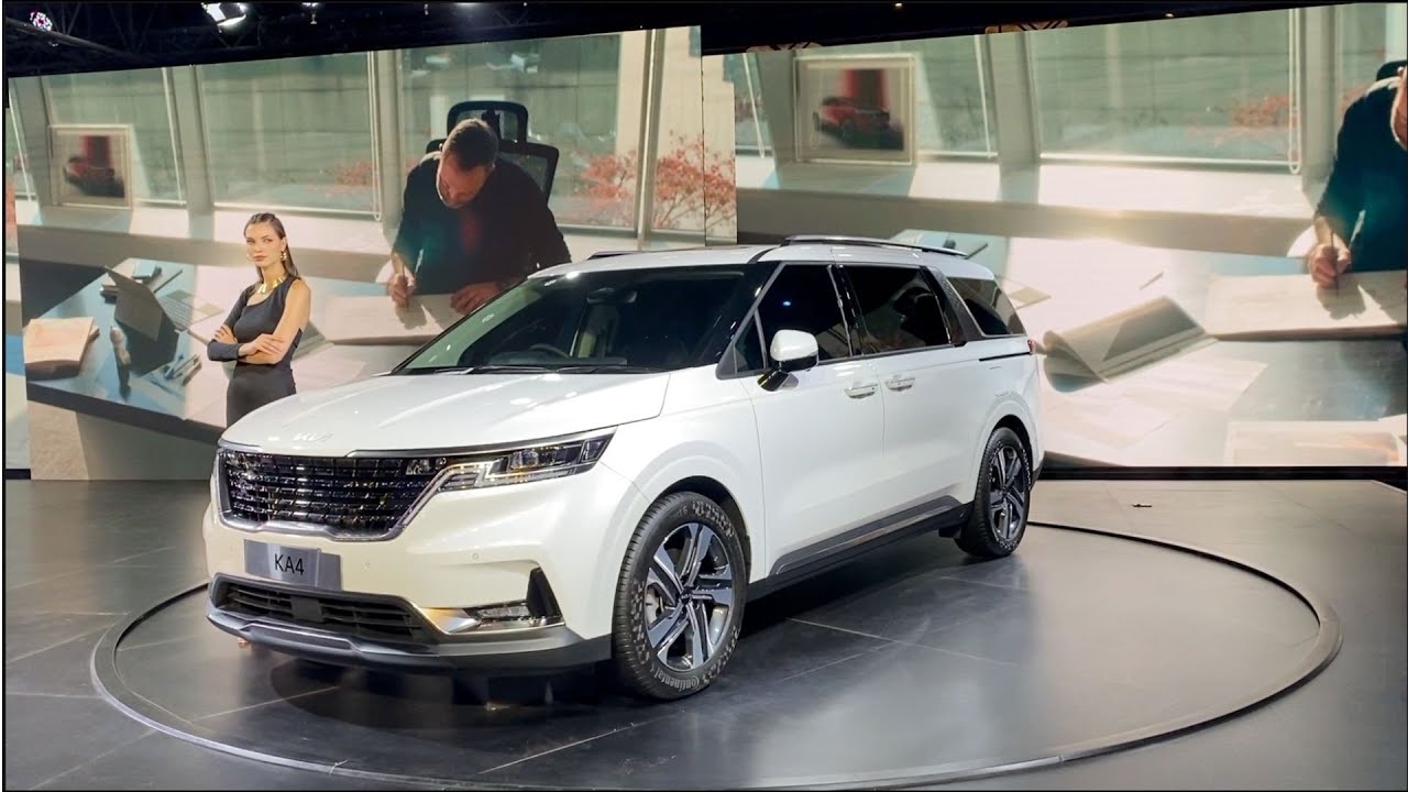 Kia Carnival Longest Suv In India - YouTube