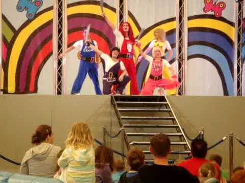 #Skyline Gang #Minehead #Butlins 2009 #Pirate Adventure - YouTube