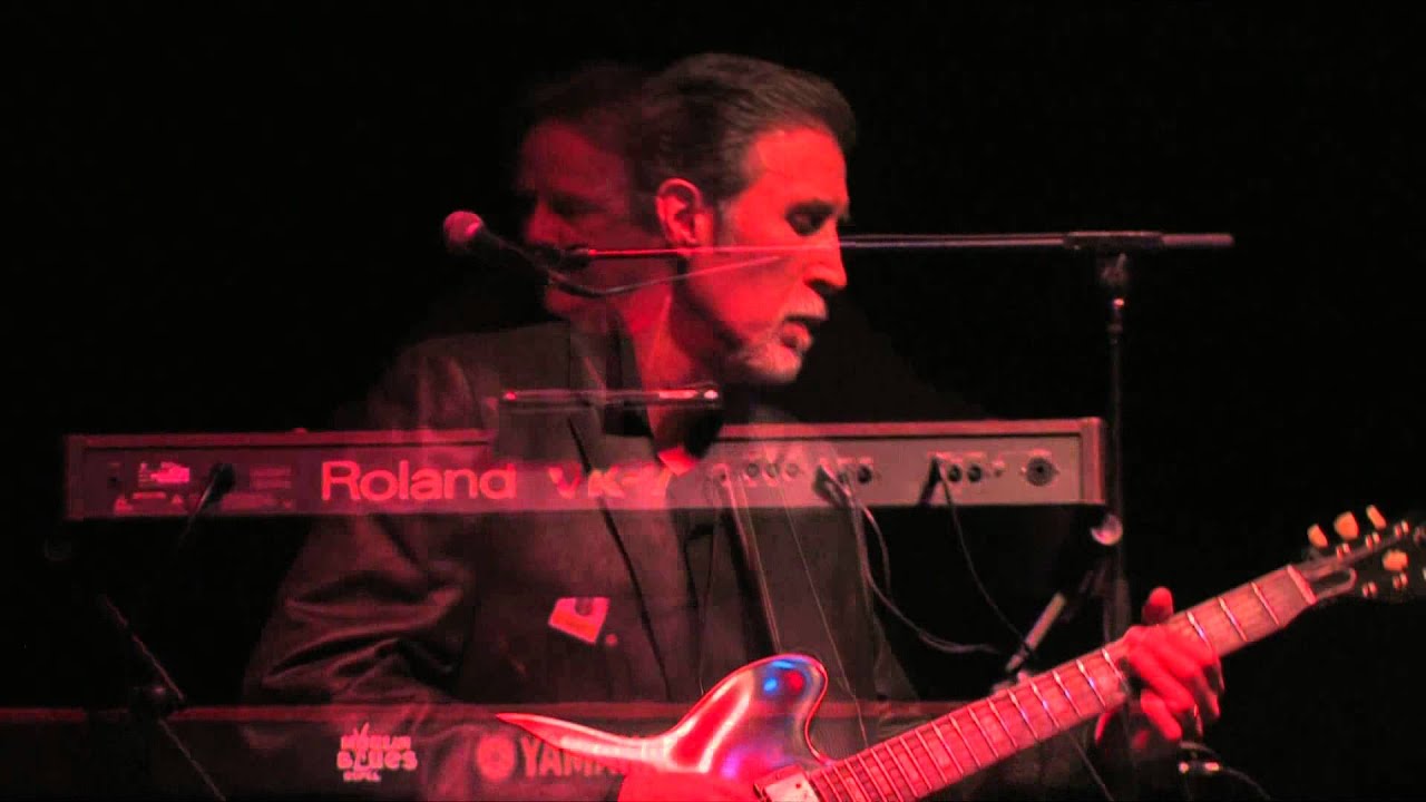 Lisa Mann performing "Big Long List" at the Blues Blast Awards - YouTube