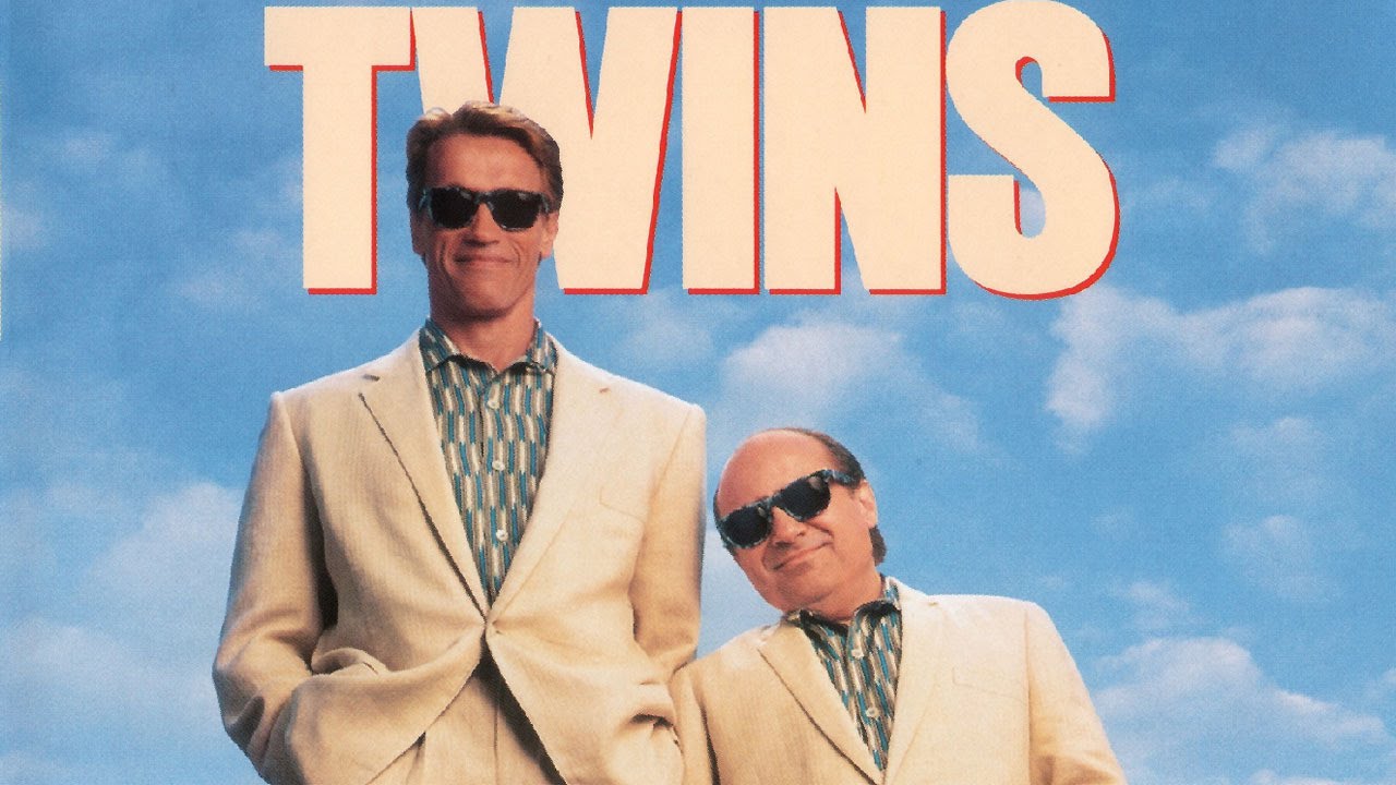 Twins (1988) Movie Review by JWU - YouTube