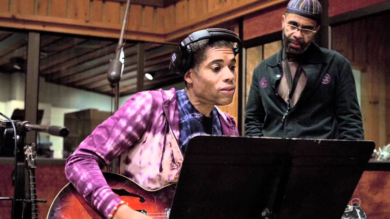 Stanley Jordan - Friends teaser - YouTube