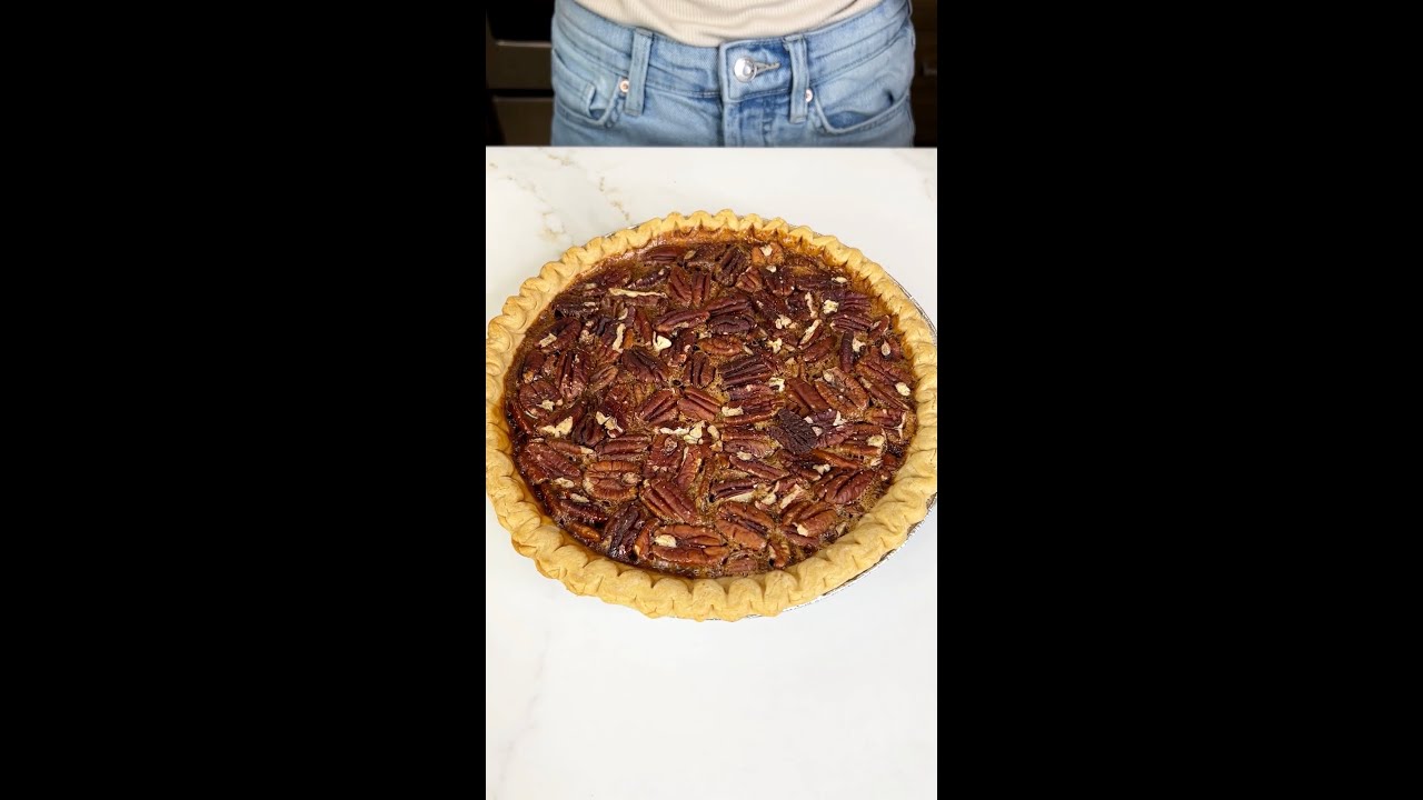Grandma's famous pie recipes - YouTube