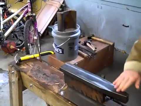 We've moved the forge into the garage, and I have a "new" anvil. - YouTube