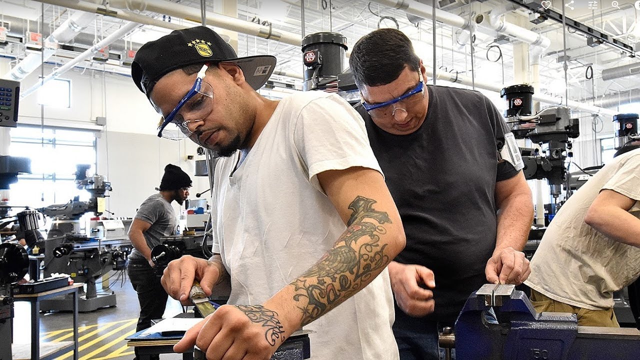 Advanced Manufacturing Open House - YouTube