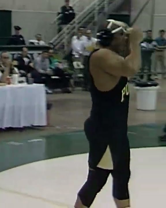 Tony Vaughn Wins 1996 Big Ten Title | Purdue Wrestling - YouTube