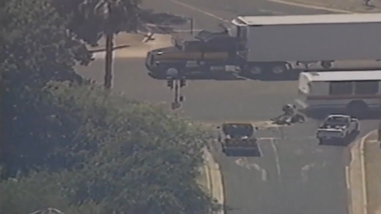 Police Chase In Los Angeles, California, June 17, 1996 - YouTube
