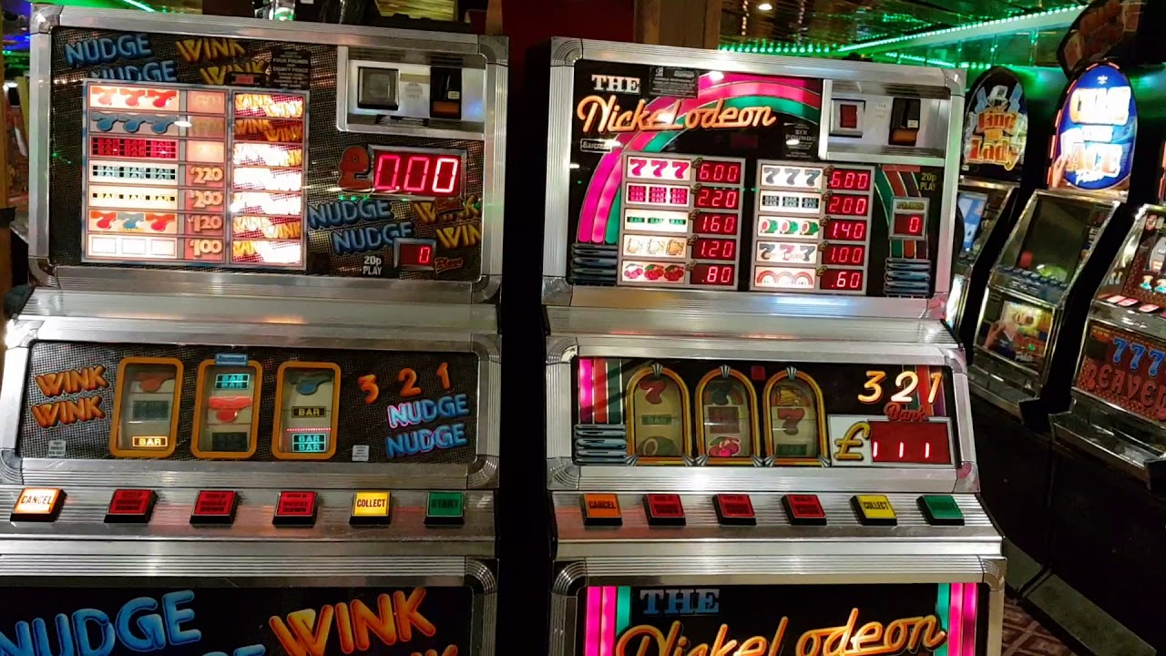 Steve's Fruity's @ Reel Fruits - YouTube