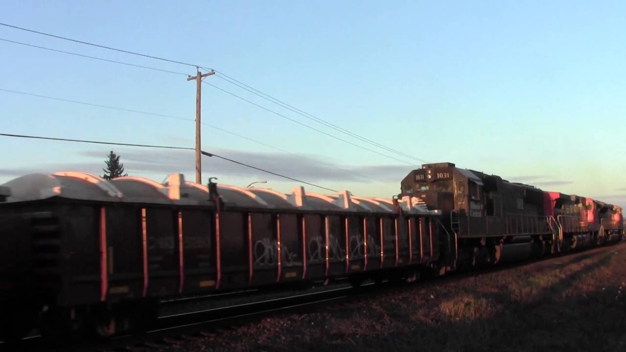 CN 8013 2650 & IC 1031 Leads CN X354 East At Port Kells BC - YouTube