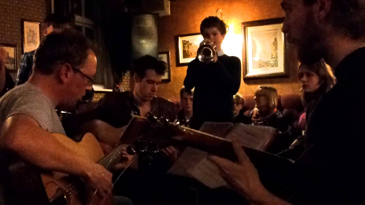 The Arts Barge Gypsy Jazz Sessions - York (UK) - YouTube