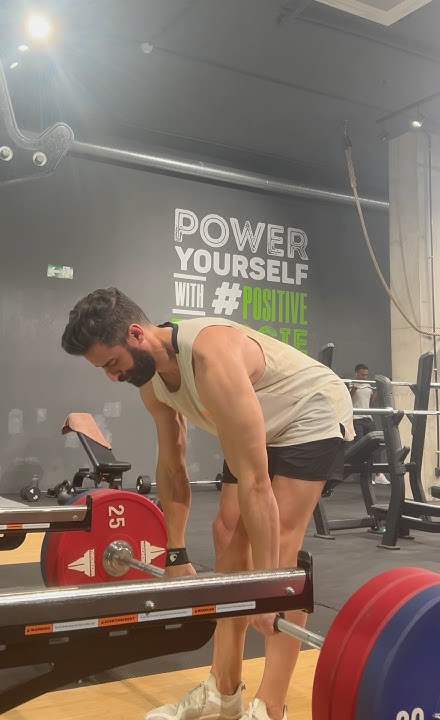 Peso muerto piernas rígidas (SLDL) - YouTube