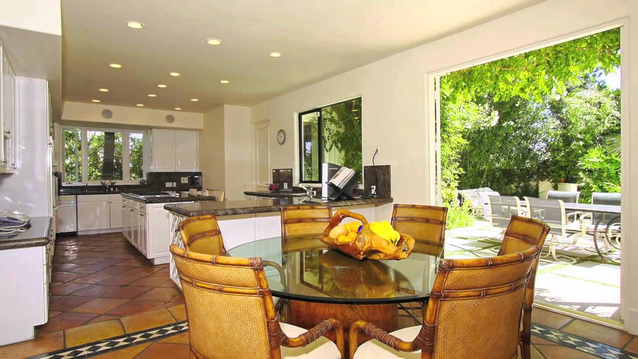 1571 Tower Grove Drive - www.1571towergrove.com - YouTube