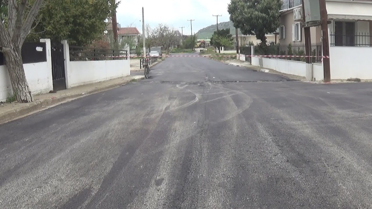 Ασφαλτόστρωση σε τμήμα του δρόμου Αγίου Δημητρίου. Φάρσαλα Πέμπτη 27 ...