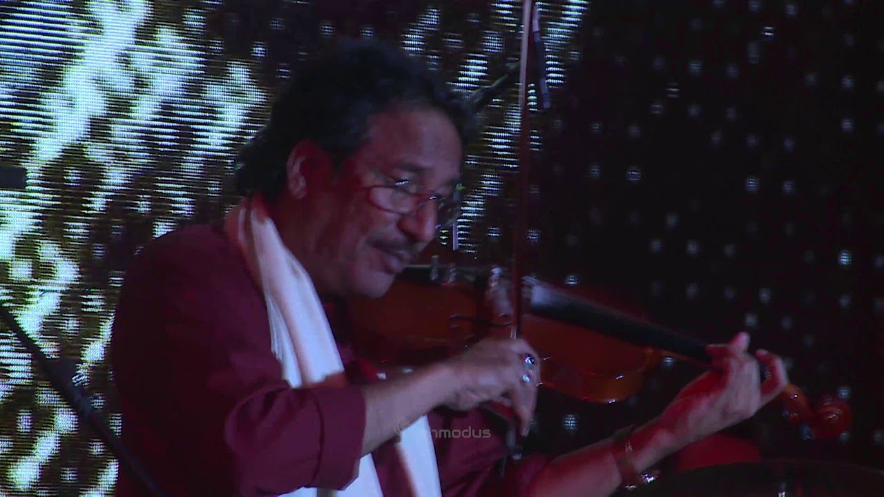 Junoon - Live in Doha 2020 - Sayonee - YouTube