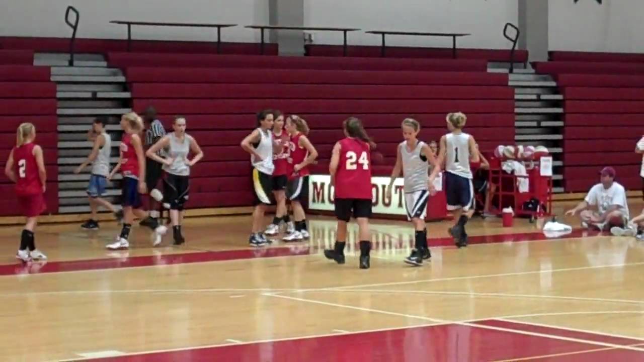 United Red Storm Girls Basketball Gina Long vs. Havana.MP4 - YouTube