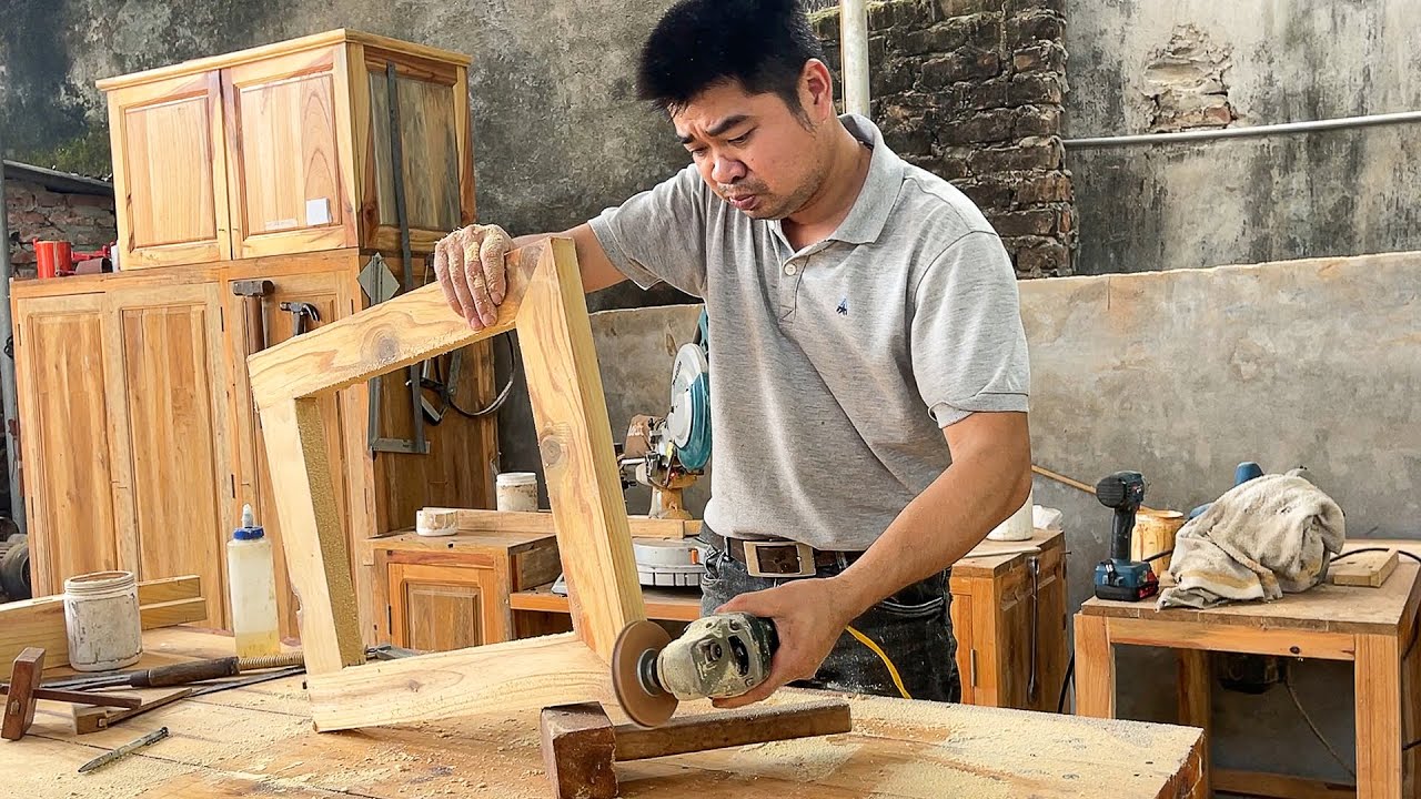 Genius Guy Turns Rotting Wood Into A Beautiful Chair / Making a Dining ...