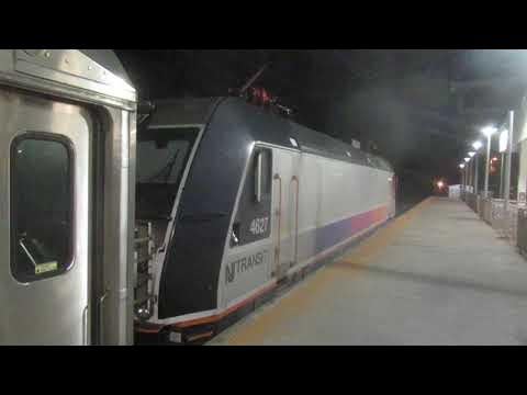 NJ Transit Trains 3882 & 3969 at Hamilton - YouTube