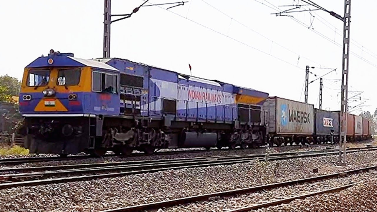 Bheem - Wdg5 50005 through curve with BLC wagon rake & WDG4 hauling ...