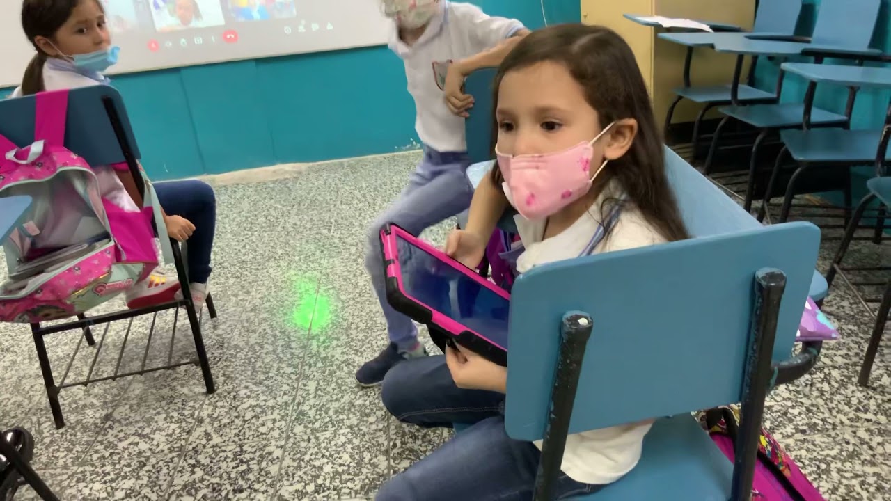 Hacemos un video de la escuela en la escuela - YouTube