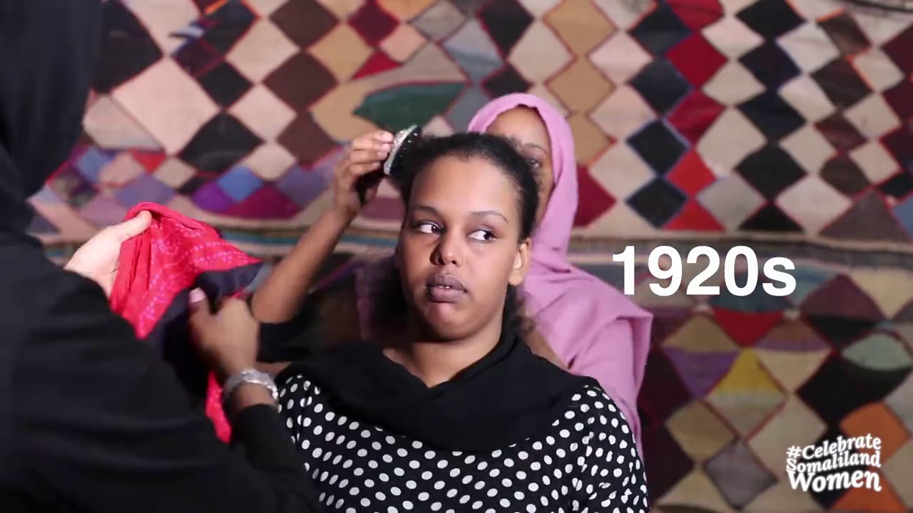 QURUXDA LABISKA GABDHAHA SOOMAALIDA , 100KII SANO EE U DANBEEYAY. - YouTube