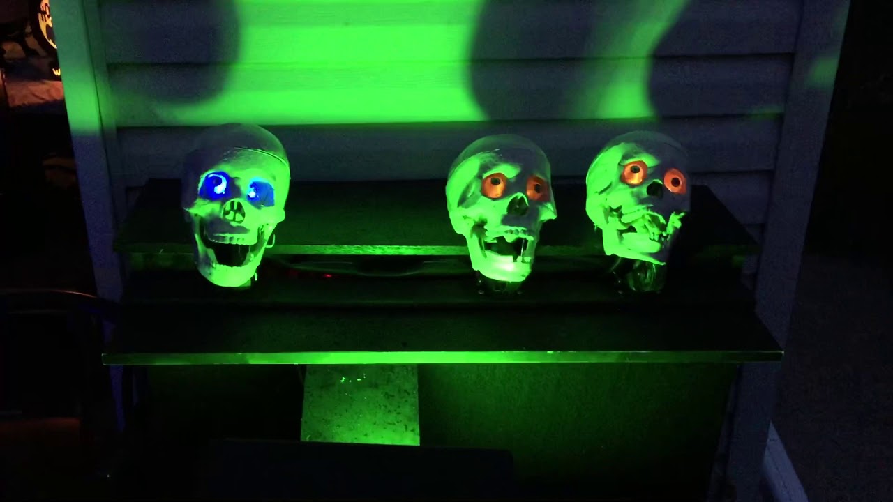 Singing Skulls - YouTube