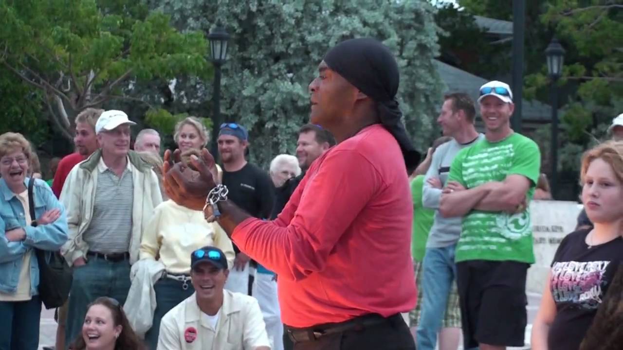 The Great Rondini - Key West Street Performer - YouTube