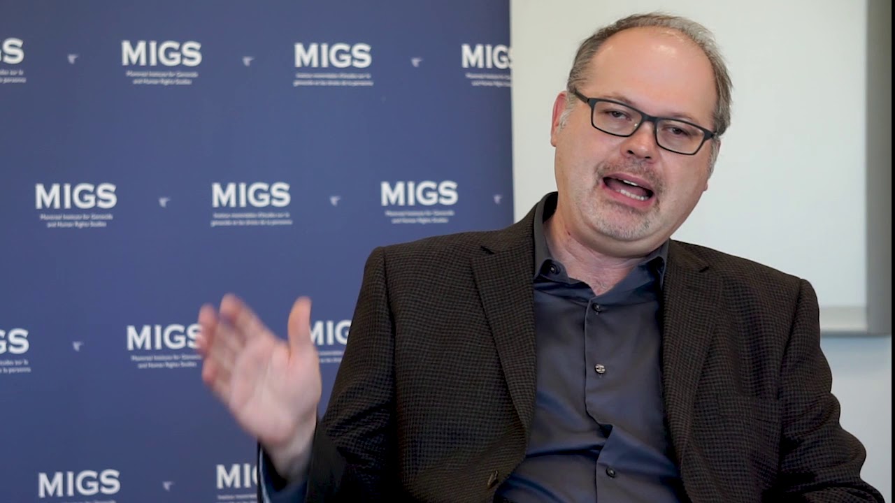 Dr. André Gagné Defines Radicalization - YouTube