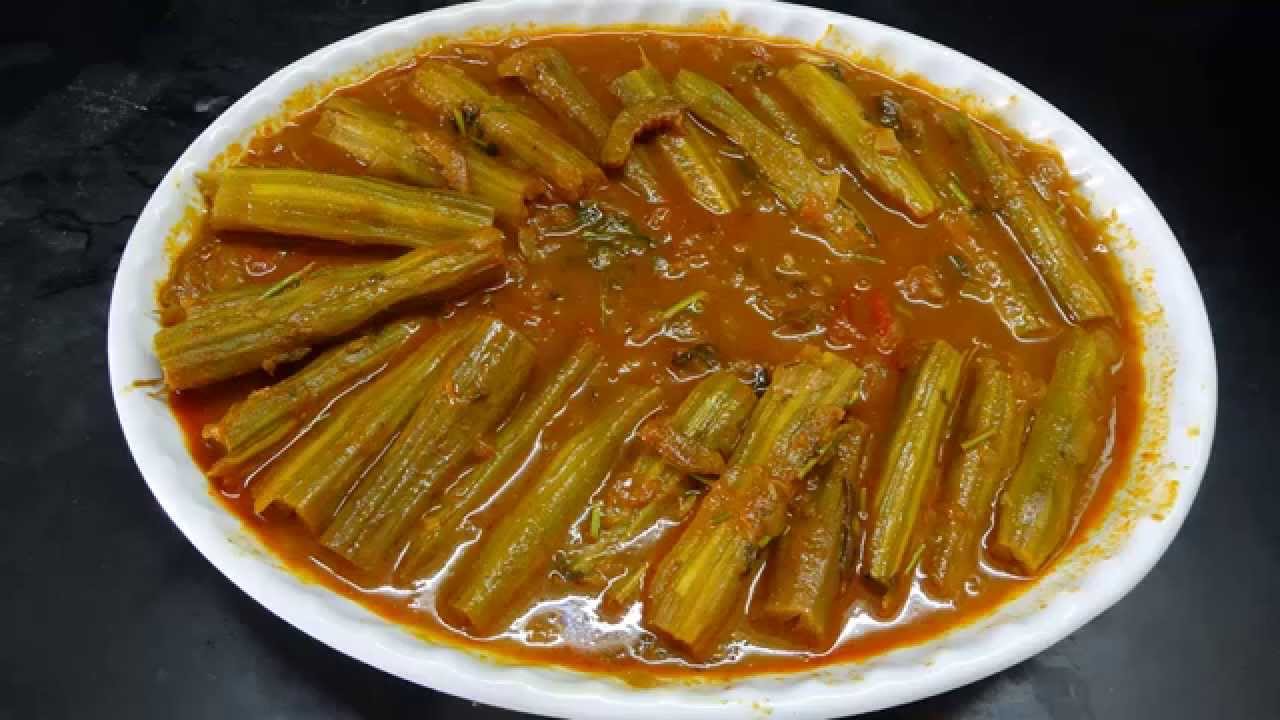 Mulakkada Enduroyyala Pulusu Drumsticks Dry Prawns Curry In Telugu ...