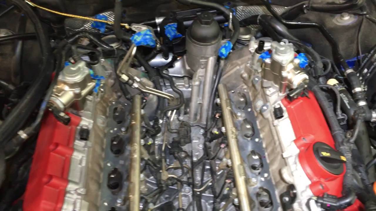 Audi RS4 Intake Carbon Clean - YouTube