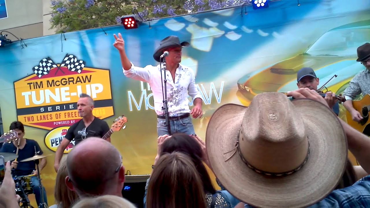 little VIP party Tim McGraw! - YouTube