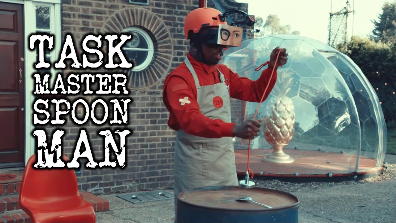 TASKMASTER:Kiell Smith-Bynoe & Ivo Graham Slowly Search For Spoons To ...