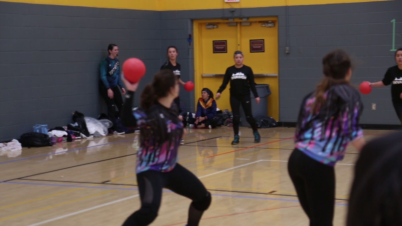 Elite Dodgeball West Round 1 Women's No Sting Championship game - YouTube