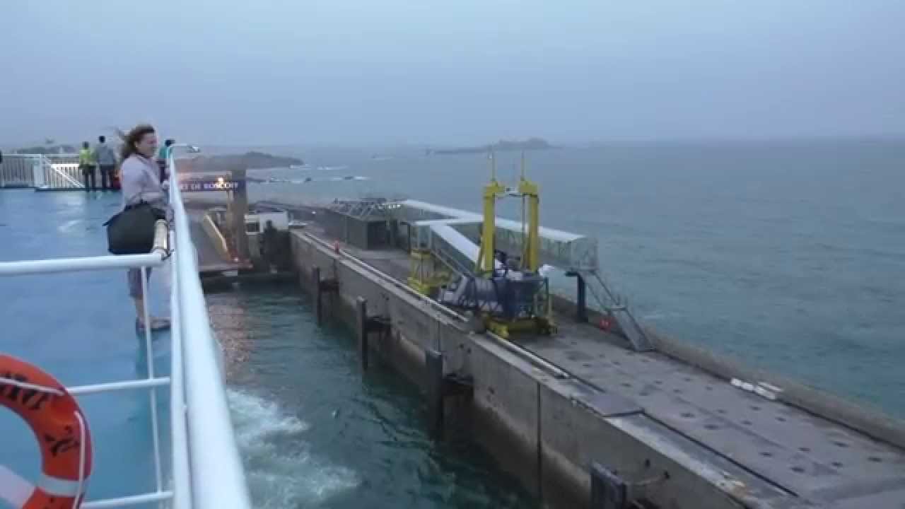 Brittany Ferries MV Armorique Arriving At Roscoff, Finistère, Brittany ...