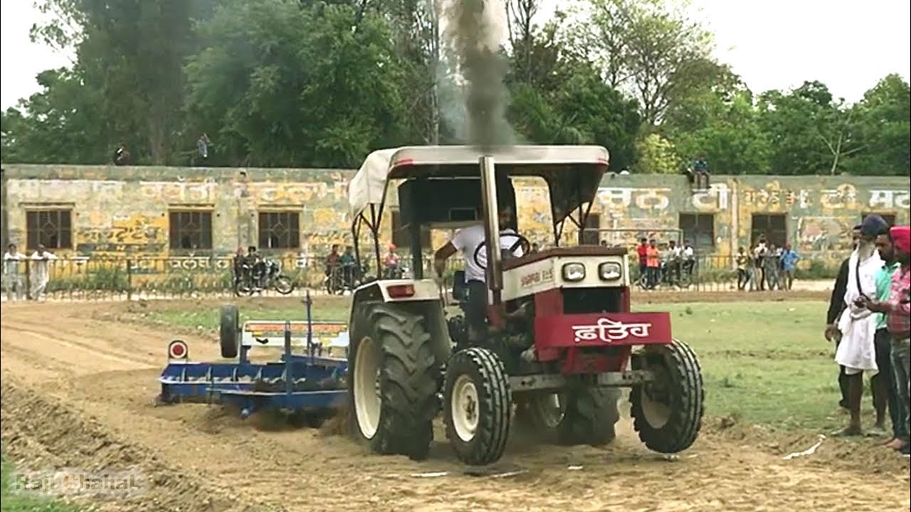 SWARAJ855 | OLD IS GOLD | Tractor Tavian Muqabla - YouTube