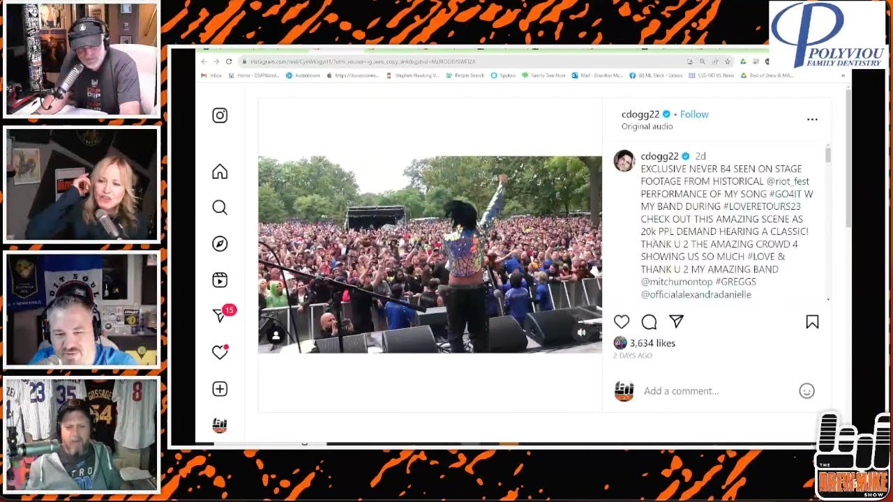 Corey Feldman Struggles Through "Go 4 It" at Riot Fest - YouTube