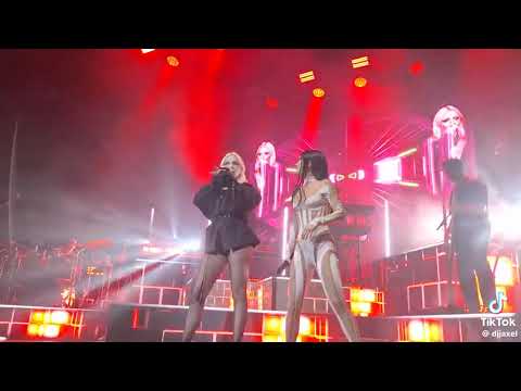 Inna ft Alexandra Stan in Amsterdam #amsterdam #inna #alexandrastan #concert #ontour #tour