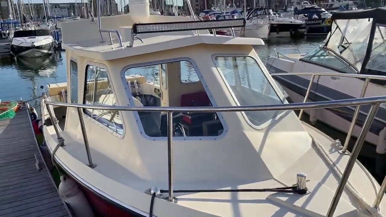 Hellraiser 223 HR223 - The Ultimate 22ft Fast Sea Angling / Patrol ...