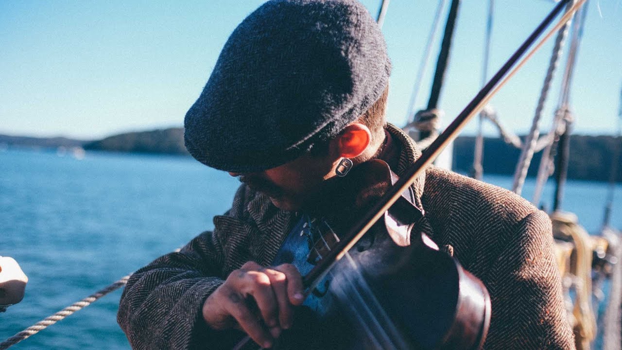 WARNING: This Fiddle Tune Can Cause Involuntary Foot-Tapping! - YouTube