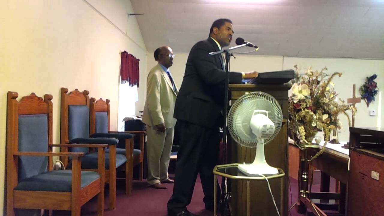 Anthony Wells preaching/praise break(05/26/13) - YouTube