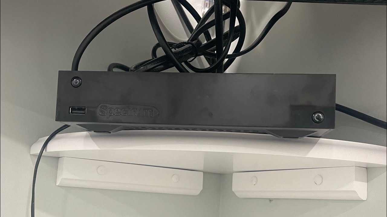 Spectrum Receiver Box in The Bedroom 2 of 3 - YouTube