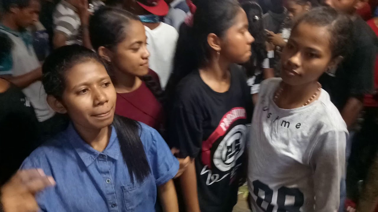 Joget Cin Cacing [ Go'it Dang ) Pesta Kalimantan 2 Desember 2017 - YouTube