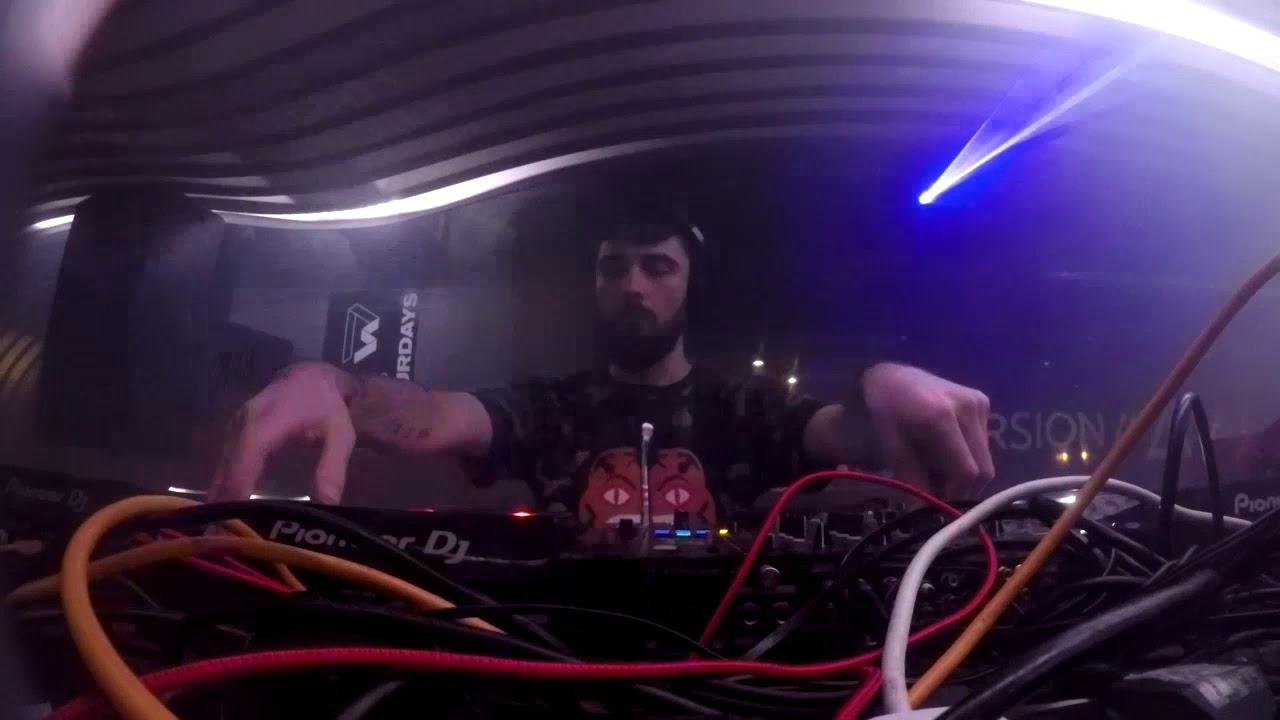 Kyle Ramsay @ VersionII [Wex10] Warmup - YouTube