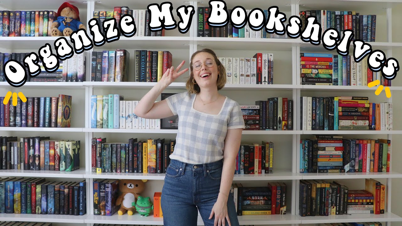 Organize My Bookshelves With Me!! - YouTube
