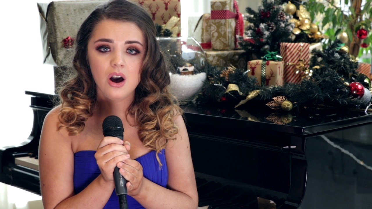 Aoibheann's Pink Tie (Hannah Roddy) Oh Holy Night - YouTube