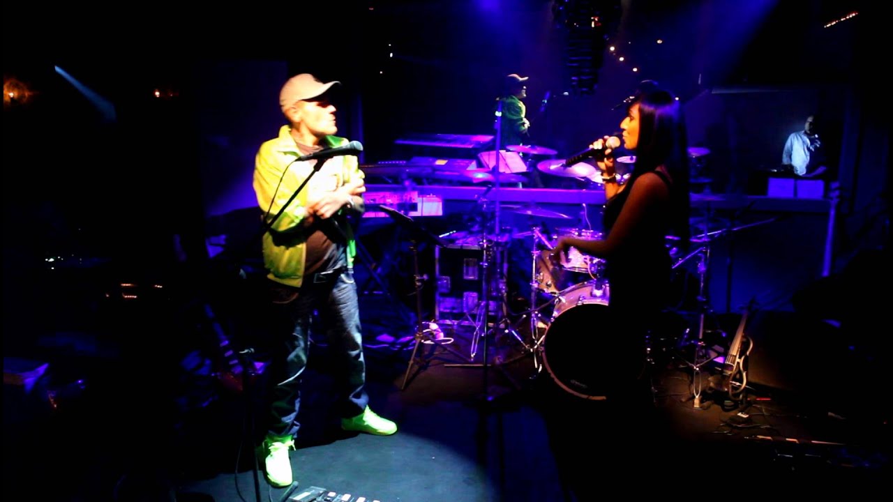 22 Club Stage Grande Opening Maria Iakovou-Thirio-Alximistes 03-11-2011 ...