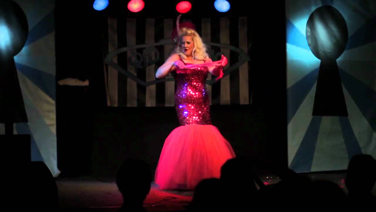 Reveal Me @ The Rivoli - Sassy Ray - YouTube