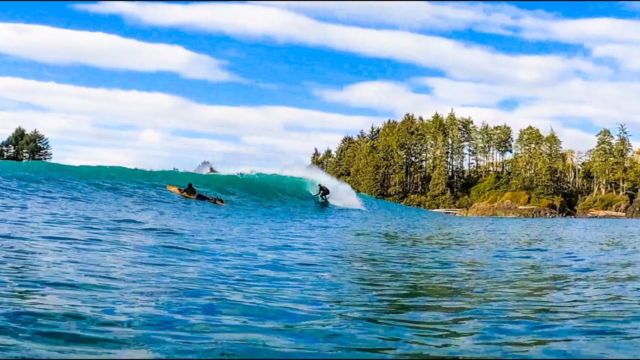 FIRING COX BAY WEDGE WITH LOCAL CROWD! - POV RAW - SURFING TOFINO ...