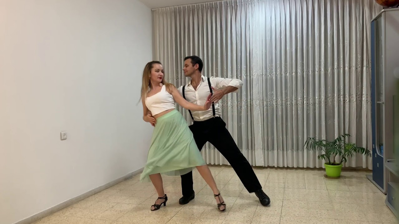 Sexy Couple Dances Waltz - Fun Couple - YouTube