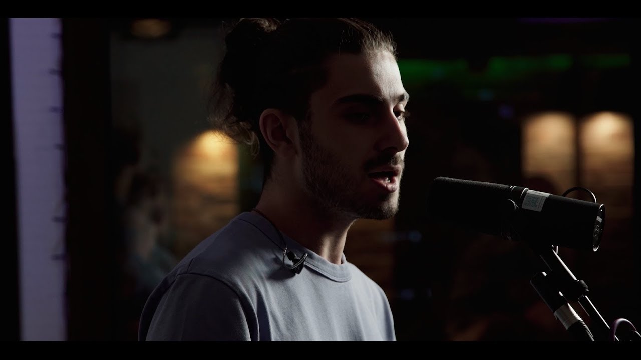 Jacob Fowler performs 'No Warning' and 'Do You Ever’ - YouTube