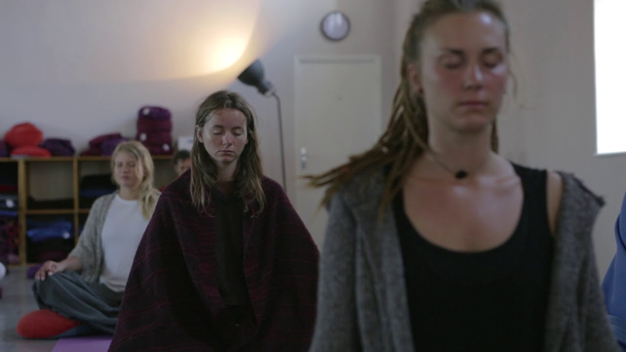 Facing ourselves - YouTube
